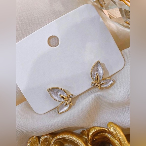 Jewelry | Purity Butterfly Fairy Shimmer Enamel Innocent Side Profile ...
